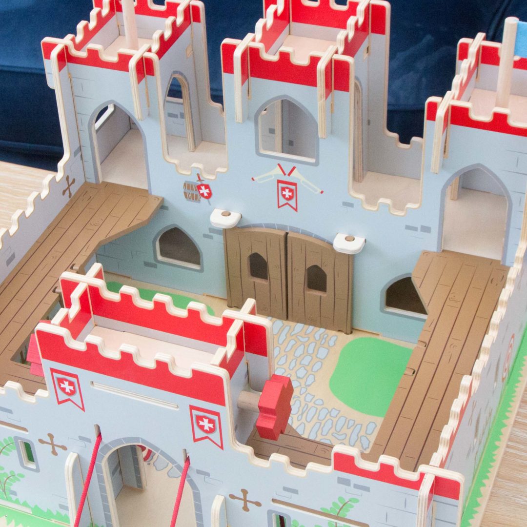 Personalised King George's Castle Heritage Large Play Set | The Laser ...